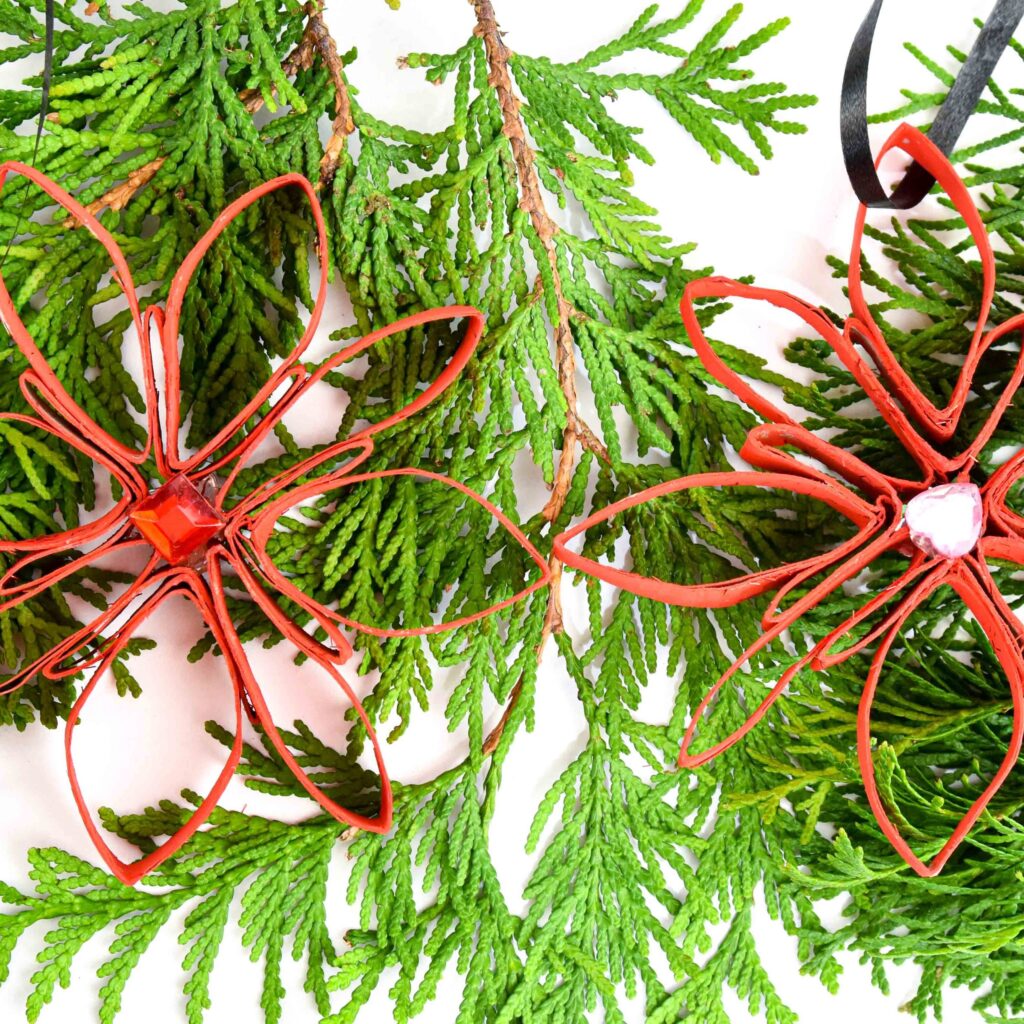 DIY: Julstjärnor av toarullar - Den goda fen